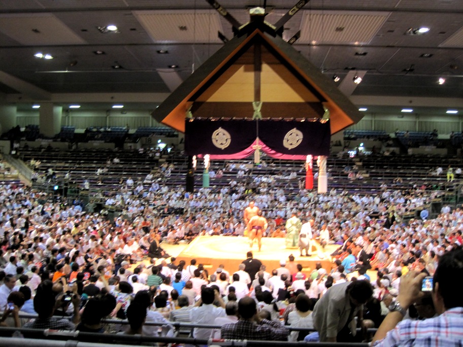 Sumo Wrestling Tournaments are Big on Ceremonies VIDEO