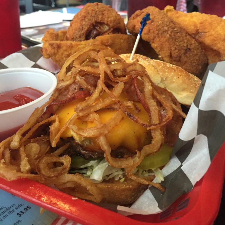 Top 5 Memphis Foods to Eat for 901 Day & Any Other Day!